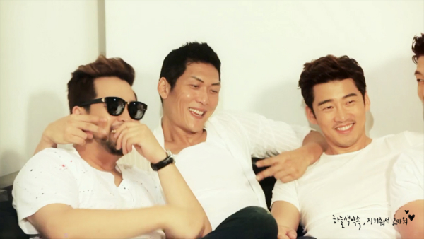 평균 연령 37.8세 고령화 아이돌의 비쥬얼.jyp - 인스티즈(instiz) 이슈 카테고리