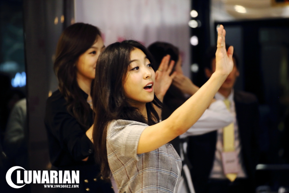 루나 사진 구하는 의사야 짤줍해~♡ (스녕..너는 LOVE♥) - 인스티즈(instiz) f(x) 카테고리