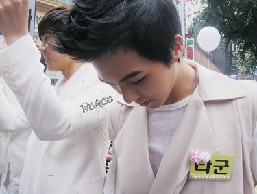 WIN A팀 리더 송민호의 과거 +수정(드라마 출연) - 인스티즈(instiz) 이슈 카테고리