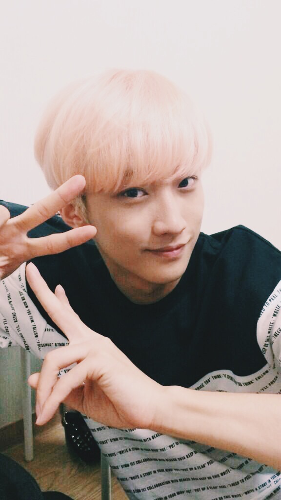 눈매가 매력적인 B1A4 진영 - 인스티즈(instiz) 연예잡담 카테고리