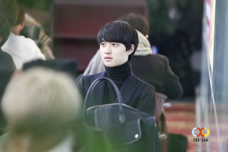 ㄱ [Mission] 공항에서 Mr.변을 만나 헤로인을 받아올 것. - 인스티즈(instiz) 엑소 카테고리