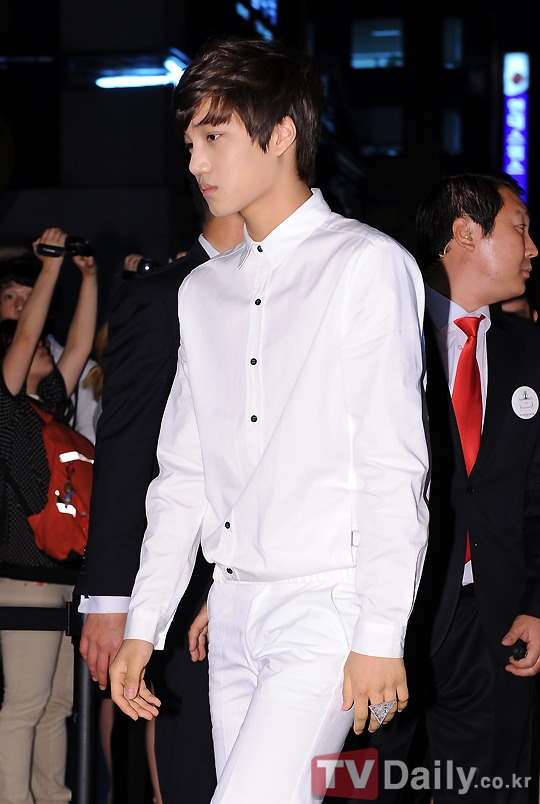 120607 꼬르소꼬모 향수런칭쇼 종인이 모음 - 인스티즈(instiz) 엑소 카테고리