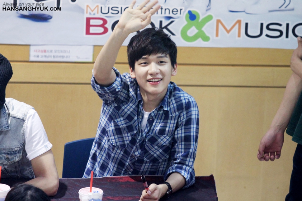 [VIXX/이홍빈/이재환] Blue before dark (칠흑 전의 우울) 00..? - 인스티즈(instiz) 픽션 카테고리