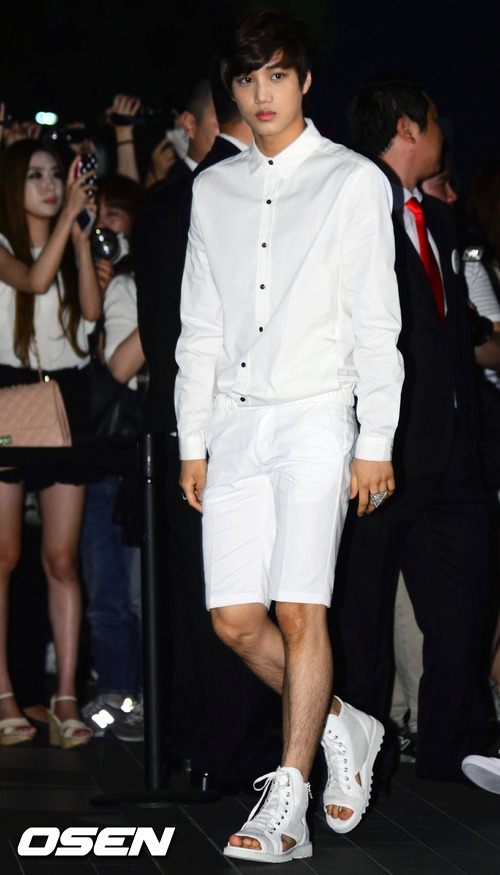 120607 꼬르소꼬모 향수런칭쇼 종인이 모음 - 인스티즈(instiz) 엑소 카테고리