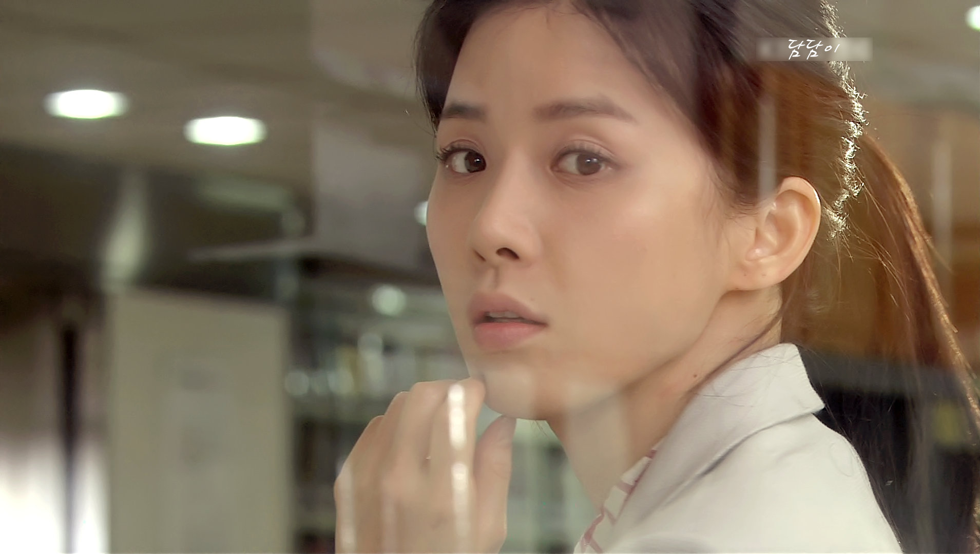 적도의남자에서 정말 청순하게 나오는 이보영.jpg - 인스티즈(instiz) 이슈 카테고리