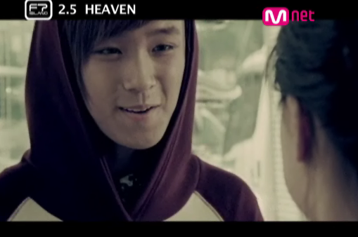 보면서 무서워서 소름돋았던 뮤비.jpg - 인스티즈(instiz) 이슈 카테고리