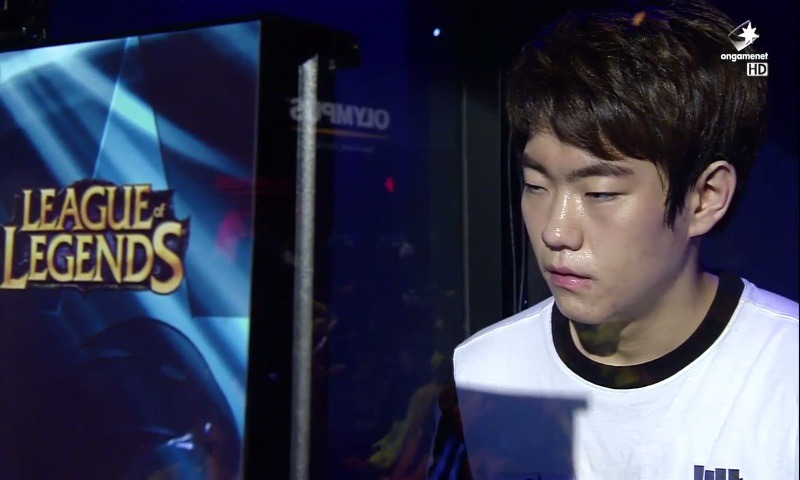 오늘자 롤클라시코 CJ 프로스트 vs 나진 칼 정리하는 짤.jpg - 인스티즈(instiz) 이슈 카테고리