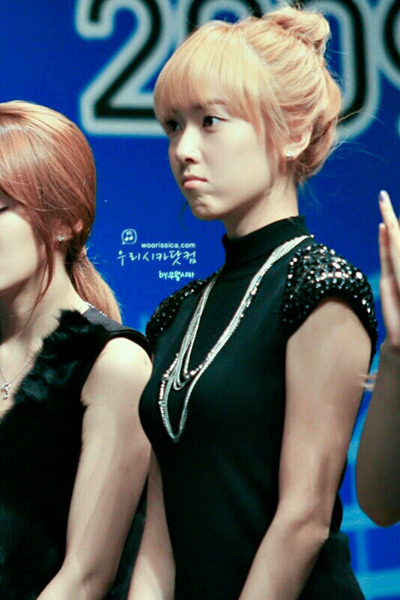 2d덕후들을 3d세계로 끌어올린 아이돌.jpg - 인스티즈(instiz) 이슈 카테고리