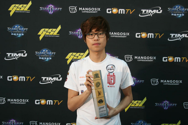 2013 스타2 결산 1부칼럼 - 기대했던 군단의 심장, WCS 삽질로 추운 겨울을 보내다 - 인스티즈(instiz) 이슈 카테고리