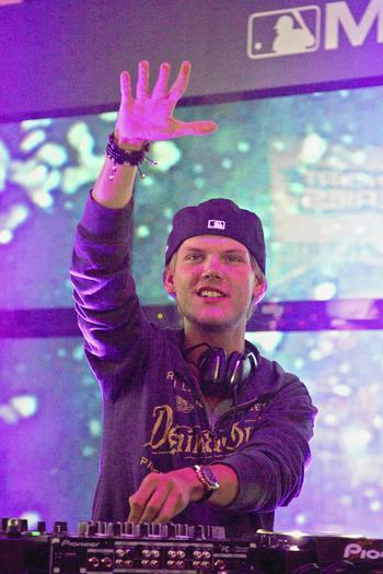 클래스가 다른 훈남 DJ! - 인스티즈(instiz) 이슈 카테고리