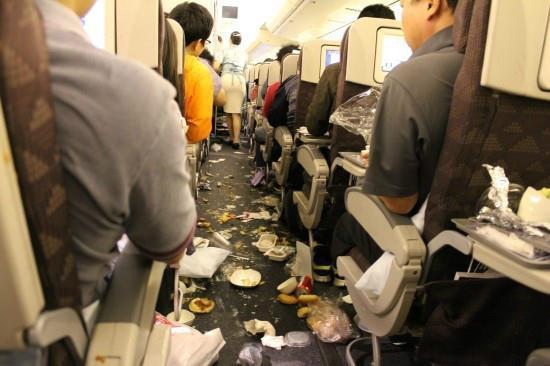 비행기가 난기류를 만나면? - 인스티즈(instiz) 이슈 카테고리