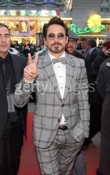 신이 내린 패션센스 로버트 다우니 주니어 - 인스티즈(instiz) 이슈 카테고리